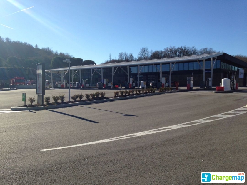 Leclerc Auto - Pradines : borne de charge à Pradines