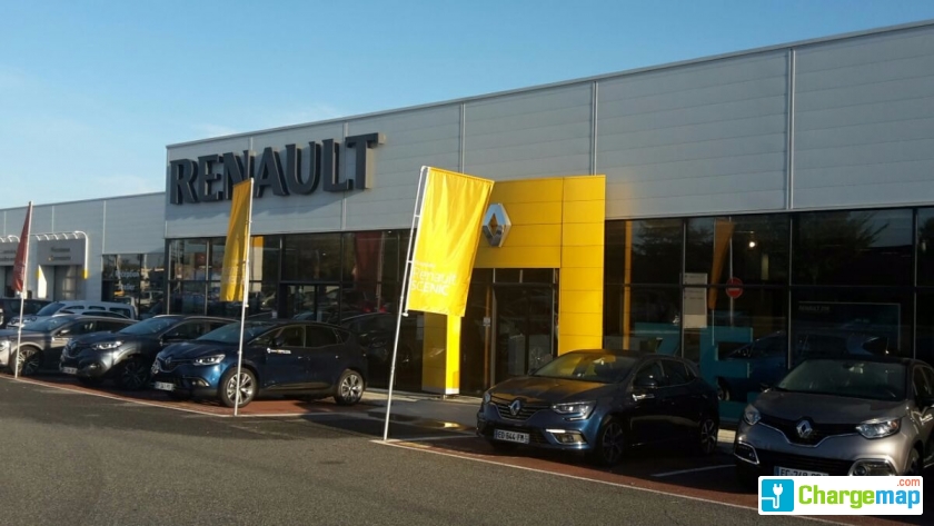 Renault - PPDA : borne de charge à Pau