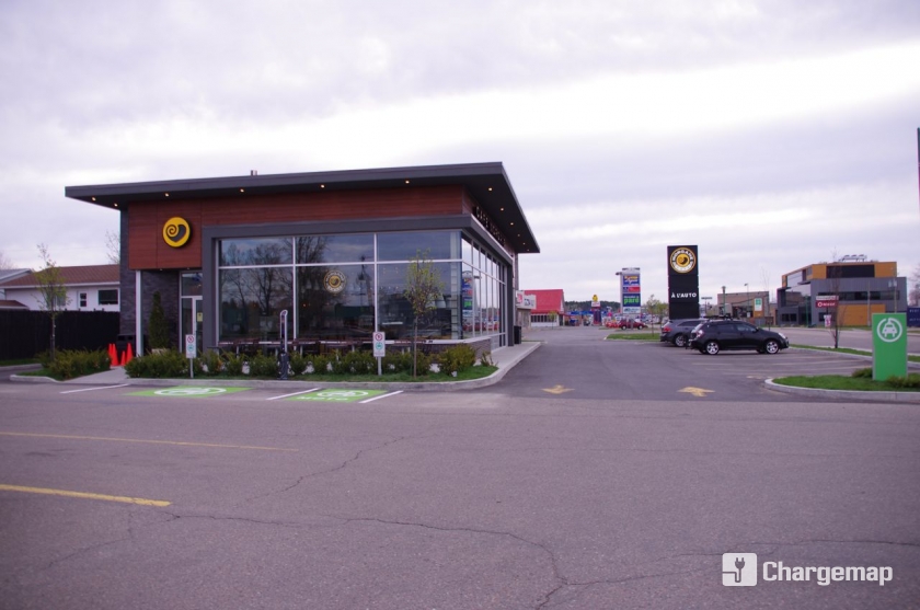 Café Morgane : borne de charge à Trois-Rivières